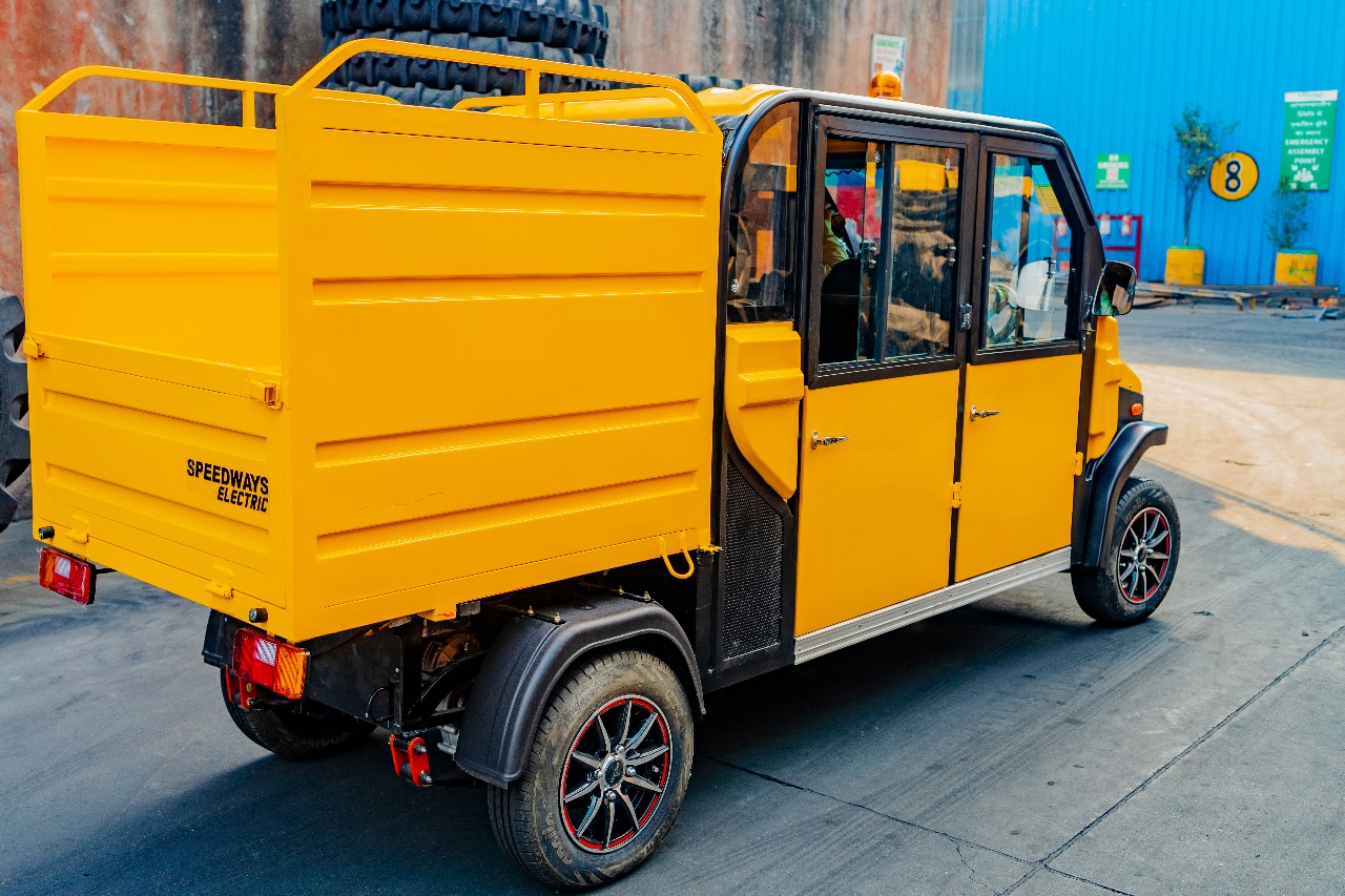 Speedways Electric introduces Low-Speed Electric Vehicle Emigo UT4 - EV ...