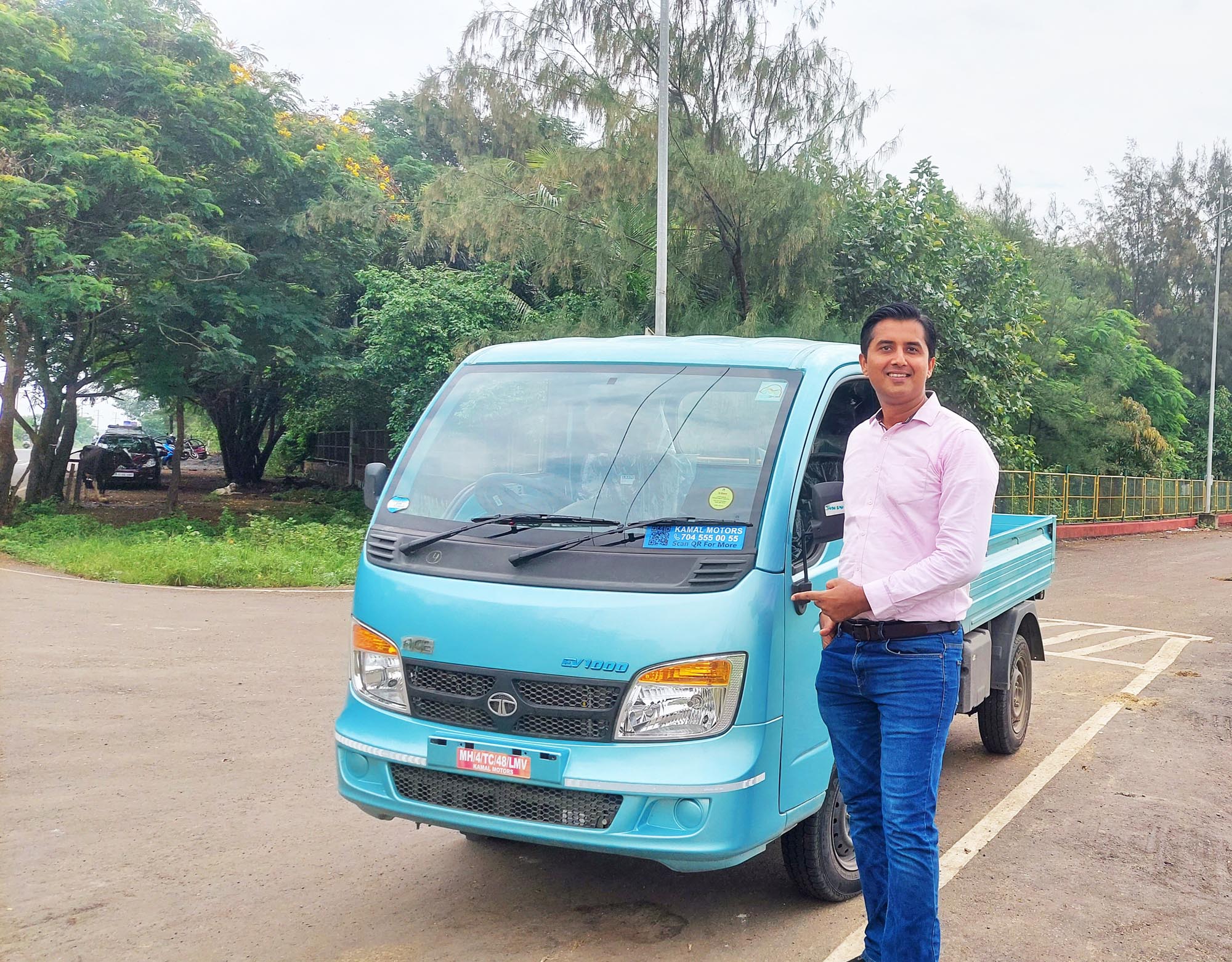 Tata ACE EV 1000: The Versatile Electric Mini-Truck with 1-Tonne ...